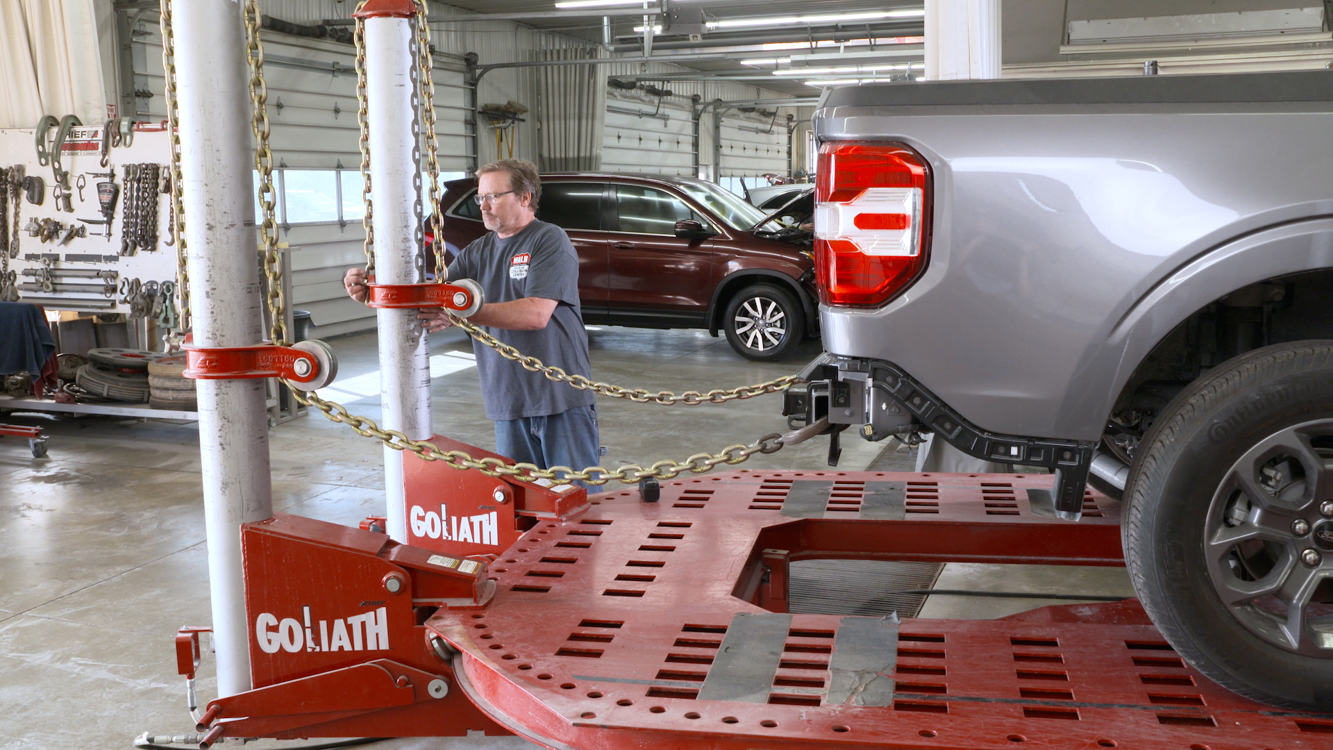 Unibody & Frame Straightening in Cedar Rapids | Waln Repair